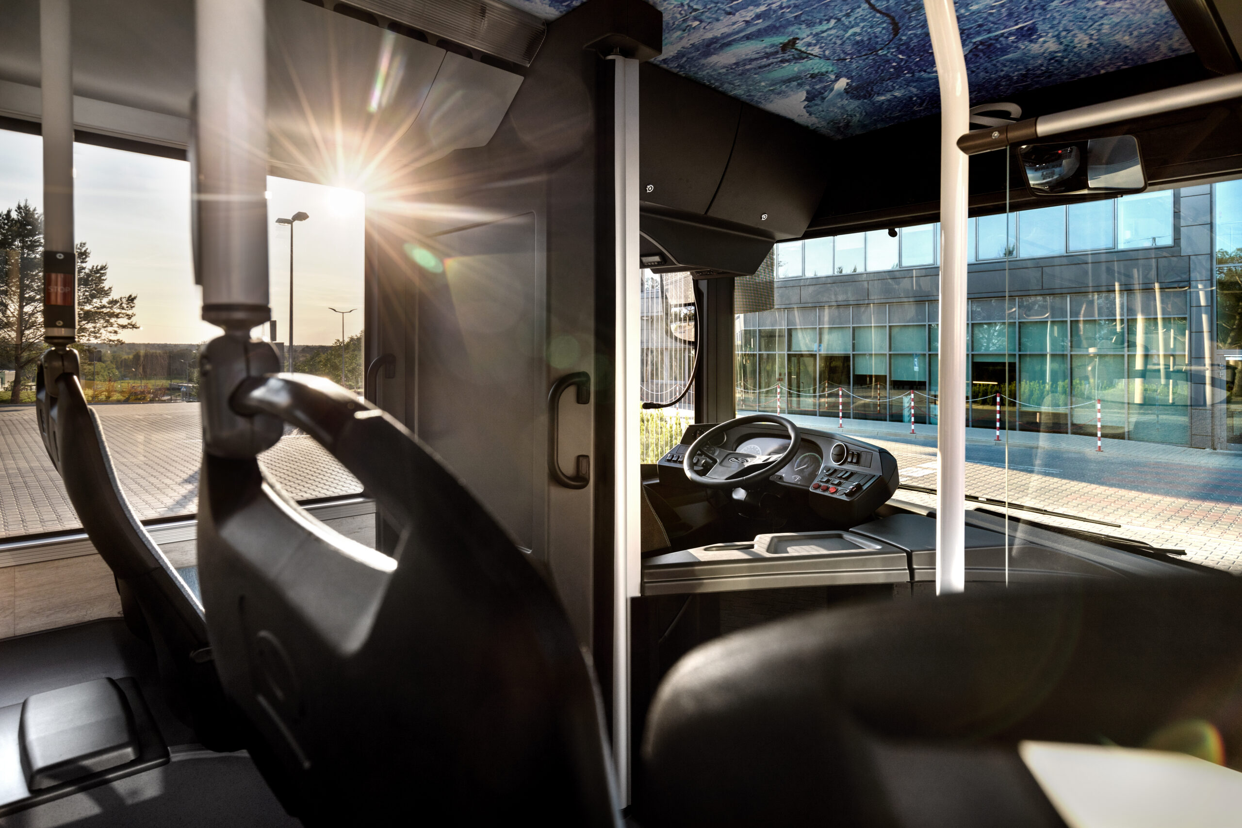 Hydrogen buses - zero-emission city transport - eCity powered by Solaris