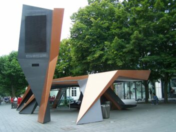 Modern bus stops in sustainable cities - eCity powered by Solaris